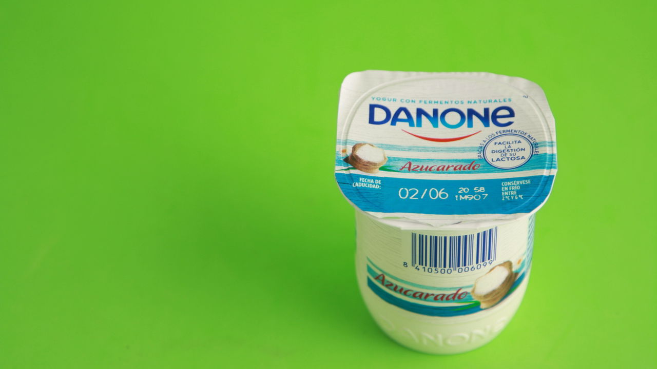 Conheça a origem da Danone e sua jornada da farmácia para a geladeira!