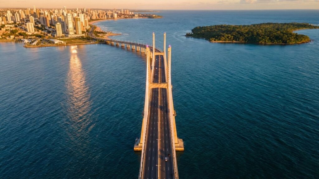 Maior ponte da América Latina com 12km sob o mar que liga Salvador a ...